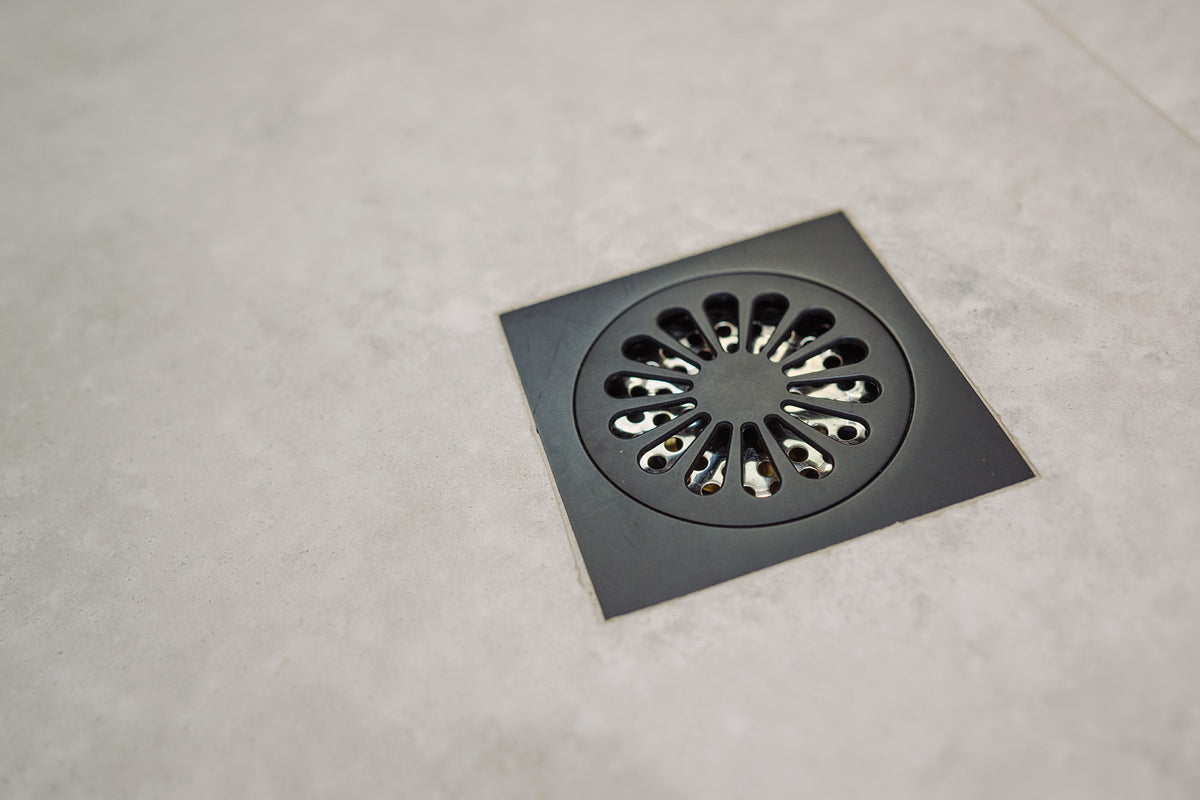 Floor Waste Anti-Smell - Matte Black – Ms Wila Interiors